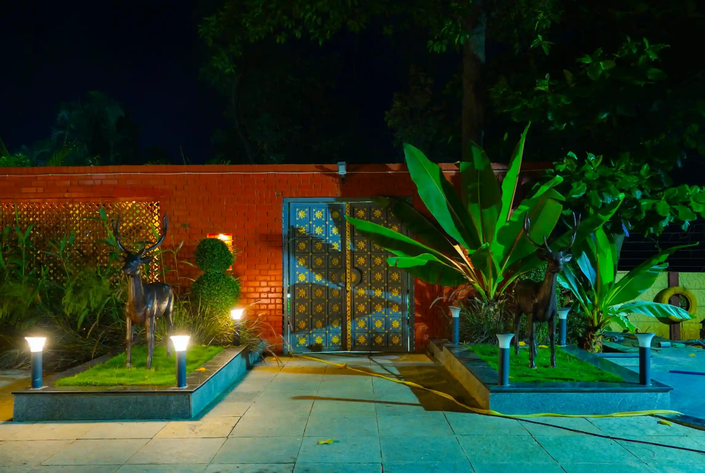 Vanam