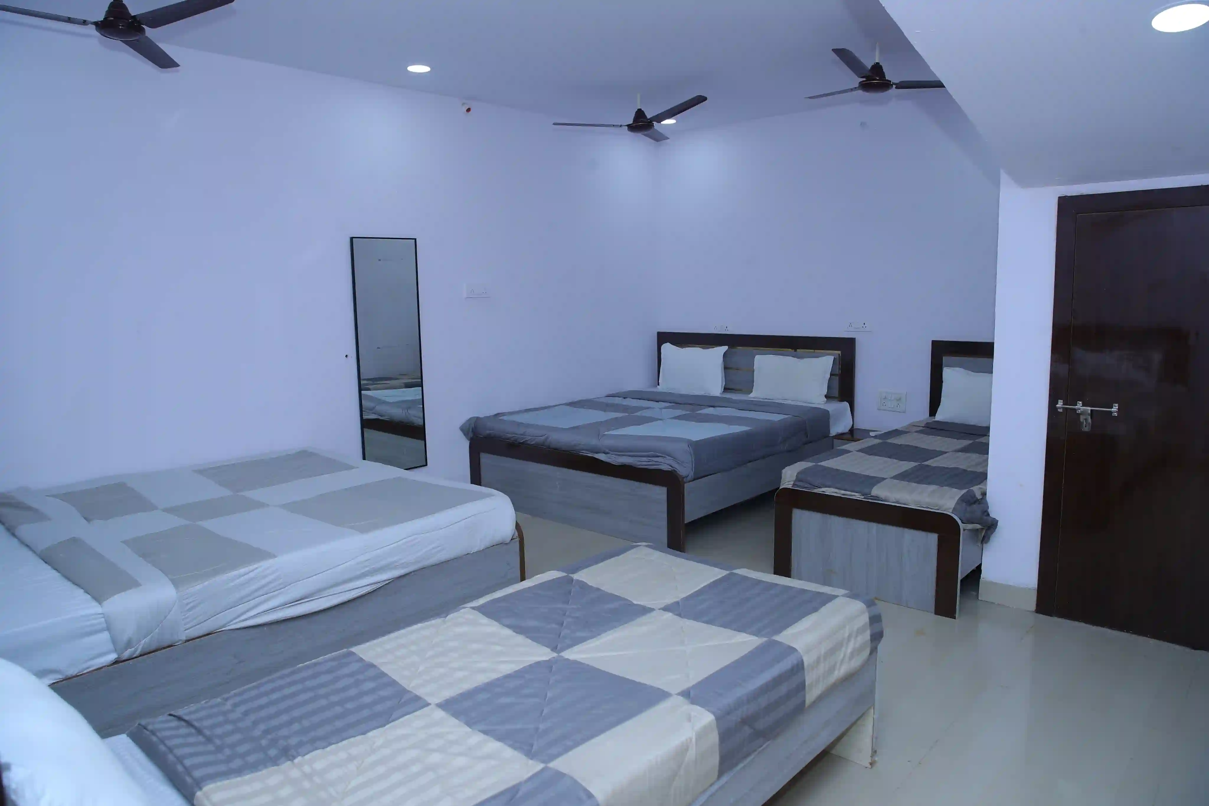 Vanam